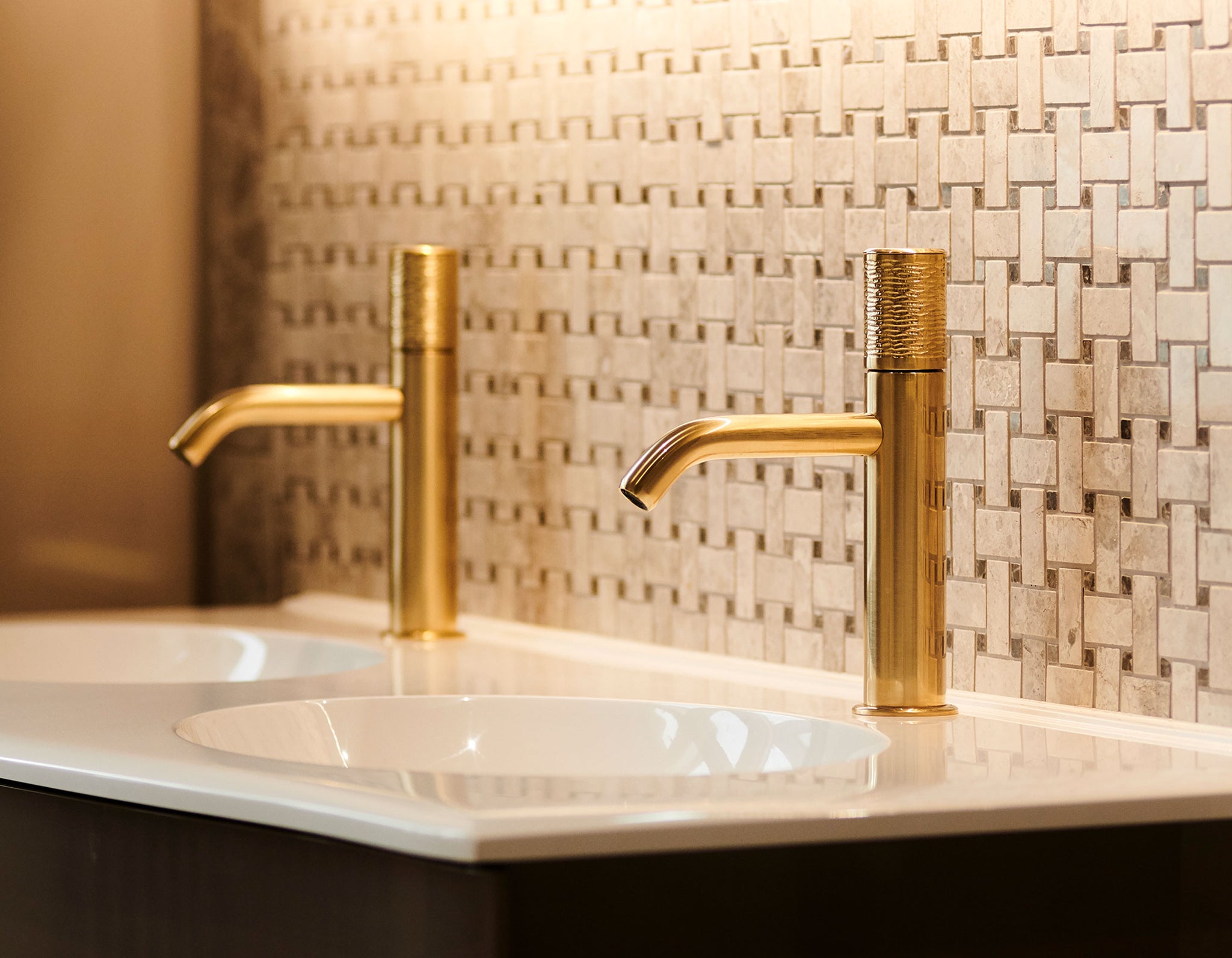 Tiles, Bathrooms & Stone – THE TILE COMPANY